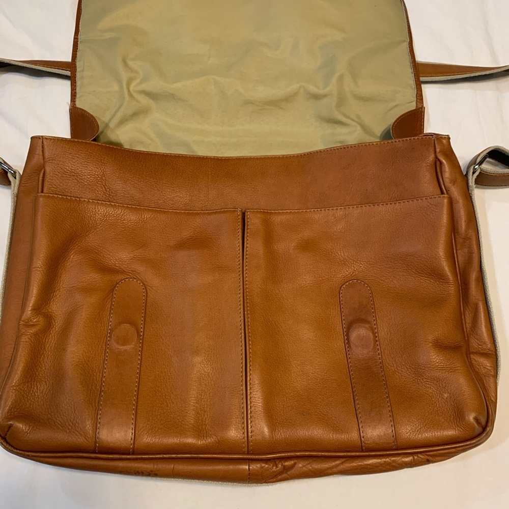 Piel Leather Expandable Laptop Messenger Bag - Gem
